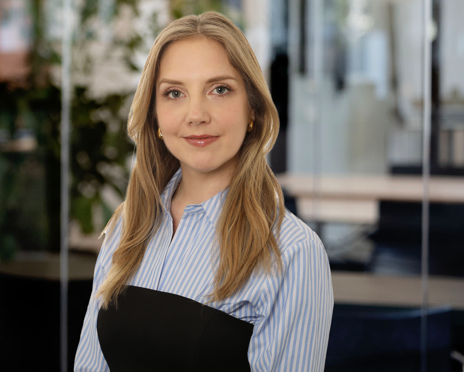 24/7 A Day In The Life of a Valcon Employee | Victoria Stevens - Valcon